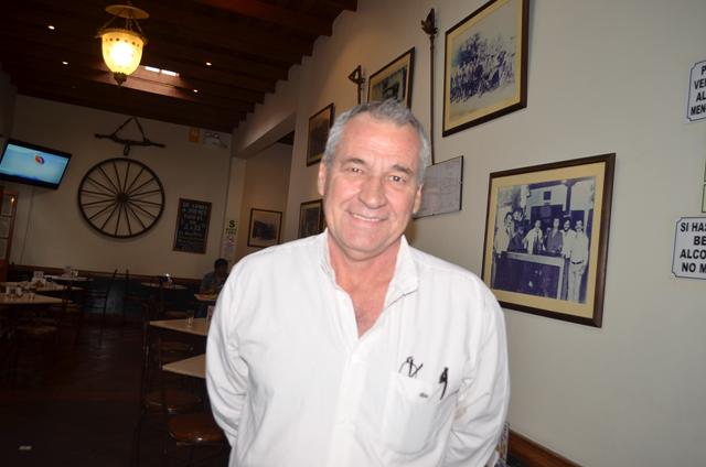 Entrevista al Gerente del Restaurante El Bolivariano Señor Angelo de ...