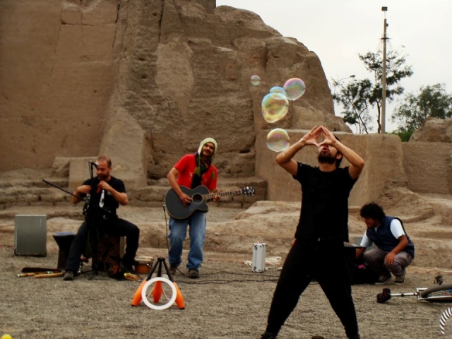 Ritual de la huaca, espectáculo de Rafo Ráez y Dirck Pajares en la 35 ...