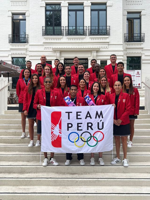 Emocionante y espectacular Desfile del Team Perú en la inauguración de los Juegos Olímpicos ...